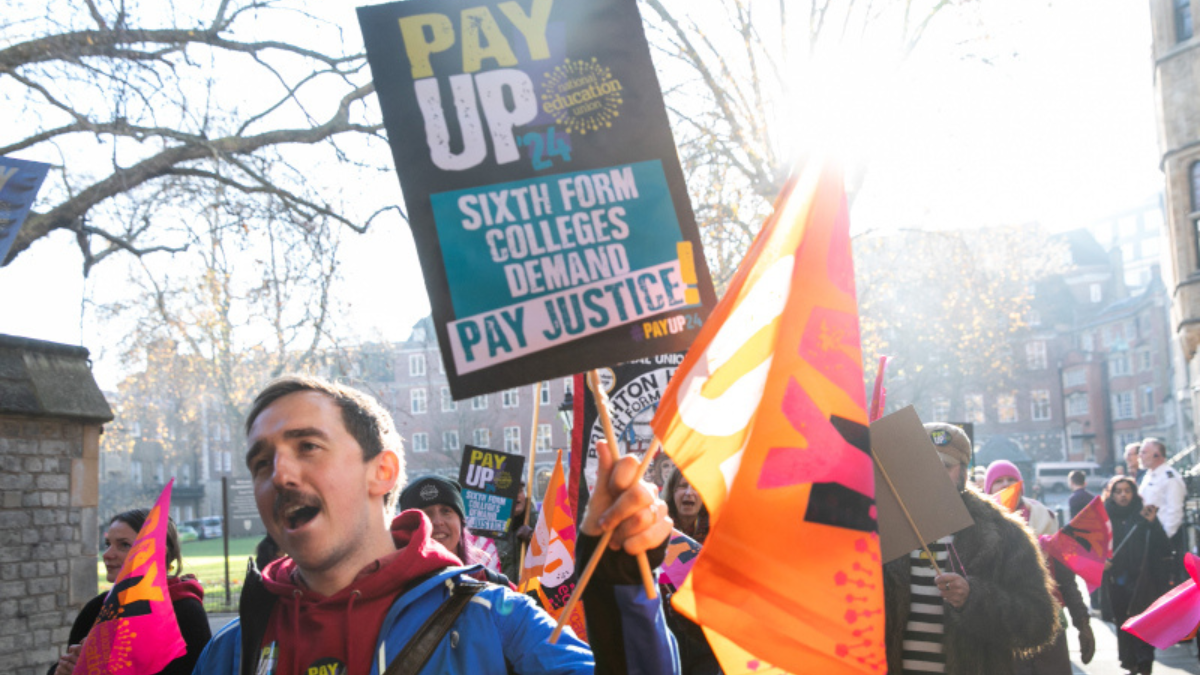 Solidarity with Sixth form Colleges Taking Strike Action